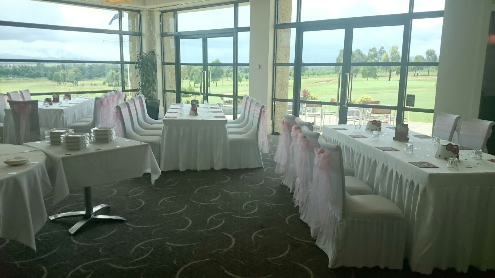 The Terrace Cafe - Yering Meadows